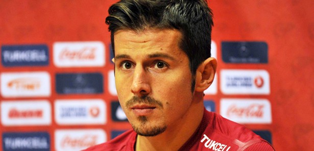 Emre Belözoğlu bir ilke imza attı! - Tüm Spor Haber Emre Belözoğlu bir ilke imza attı! - Tüm Spor Haber